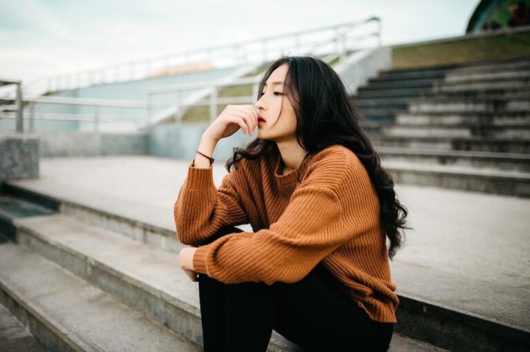 Is It Normal to Not Have an Internal Monologue? (Explained!) - Iris Reading